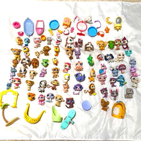 Littlest Pet Shop | Toys | 2lb Lps Lot Accessories Animals Cat Dog ...